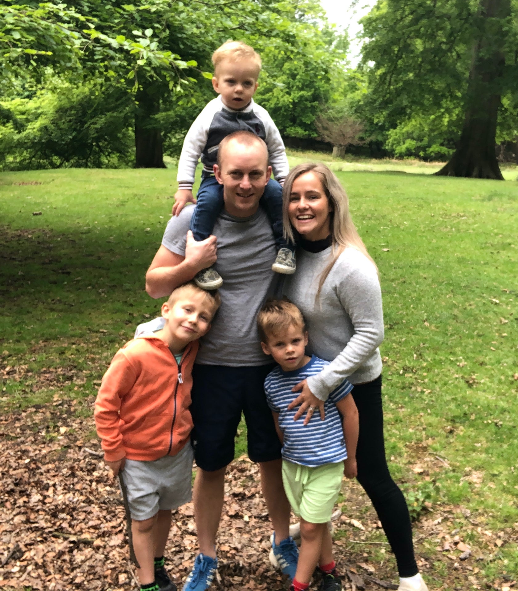 Bespoke baby gifts, personalised baby presents family gift boxes ...